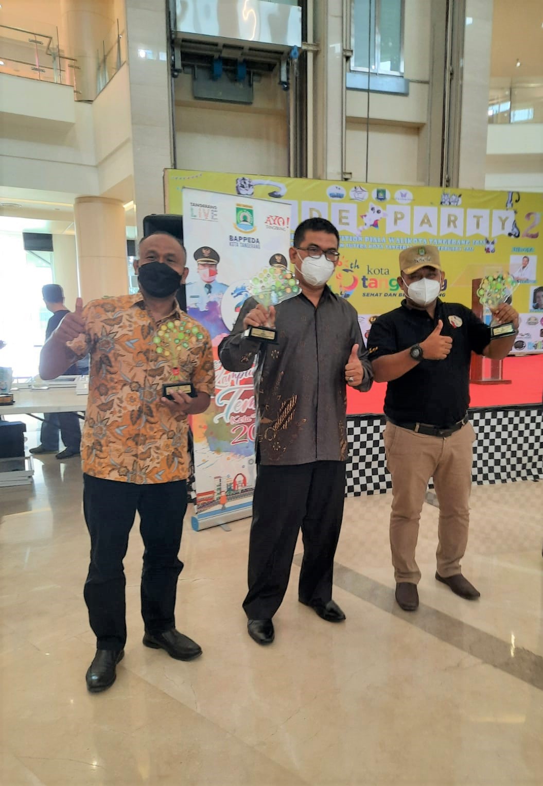 KEC CILEDUG | Kecamatan Ciledug Raih Penghargaan, Syarifudin : Ini ...